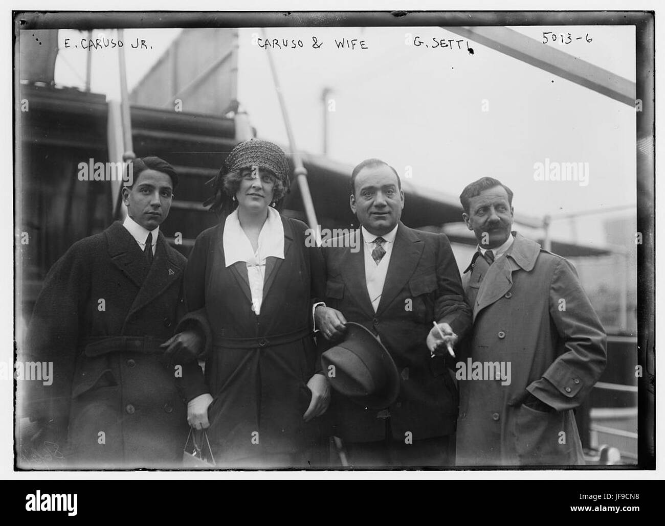 O caruso hi-res stock photography and images - Alamy