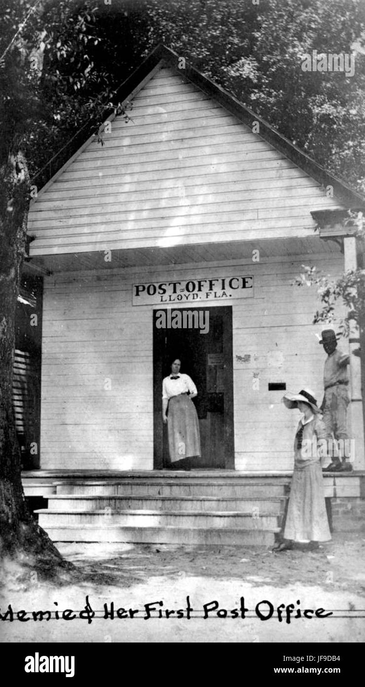 A charming photograph of Memie in front of her first post office in ...