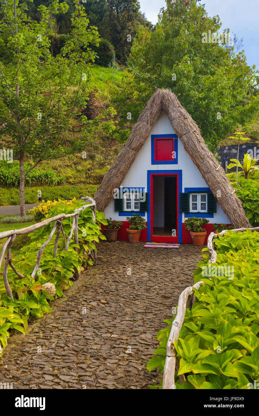 Traditional Madeira house in Santana Portugal Stock Photo - Alamy