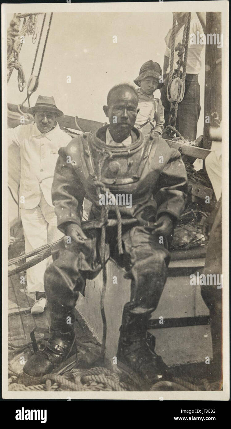 [Thursday Island pearl diver in his diving gear] - A striking image of ...