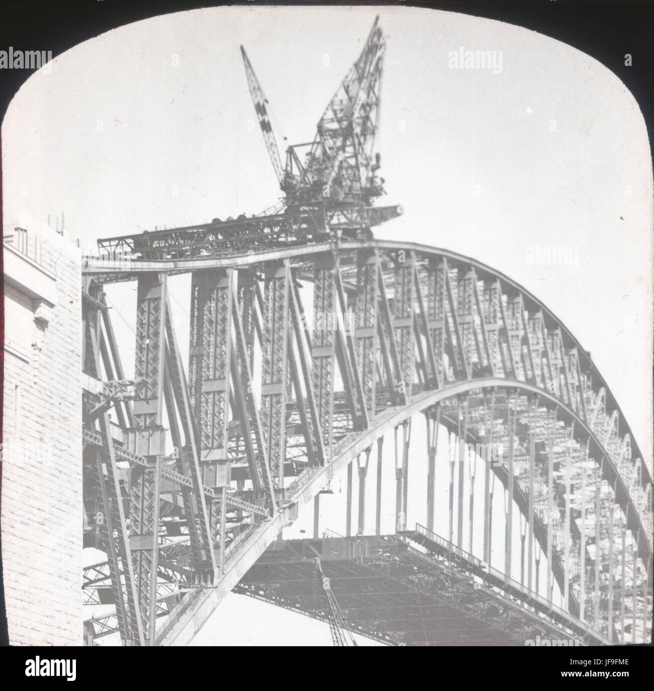 Sydney Harbour Bridge during Road decking close to completion Stock ...