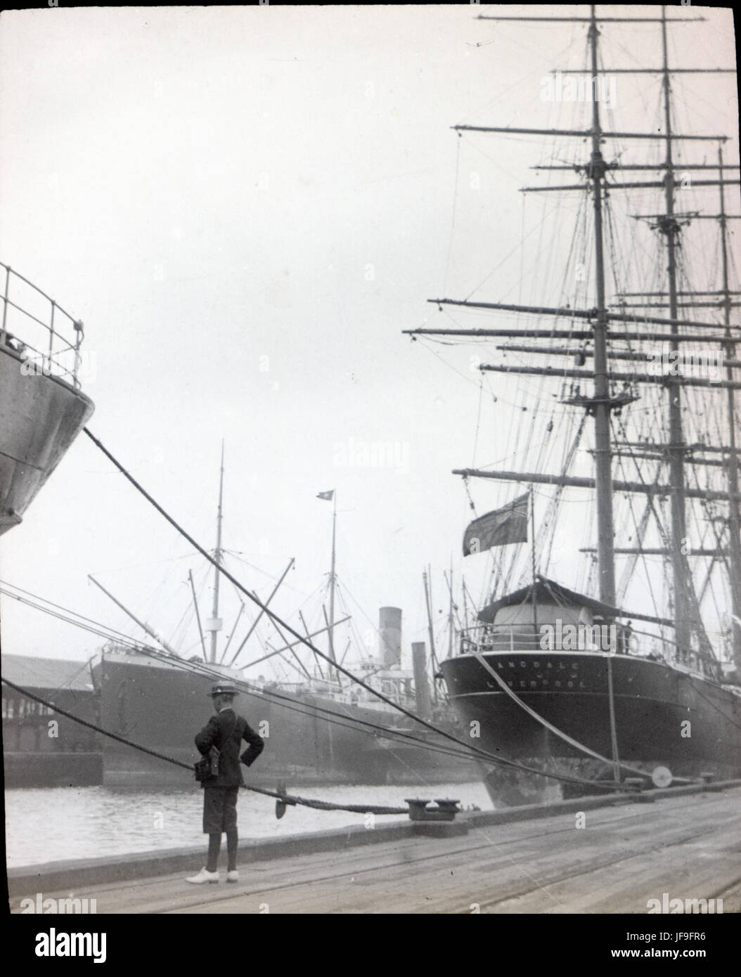 A historical photograph of the Darling Harbour docks, showcasing Sydney ...