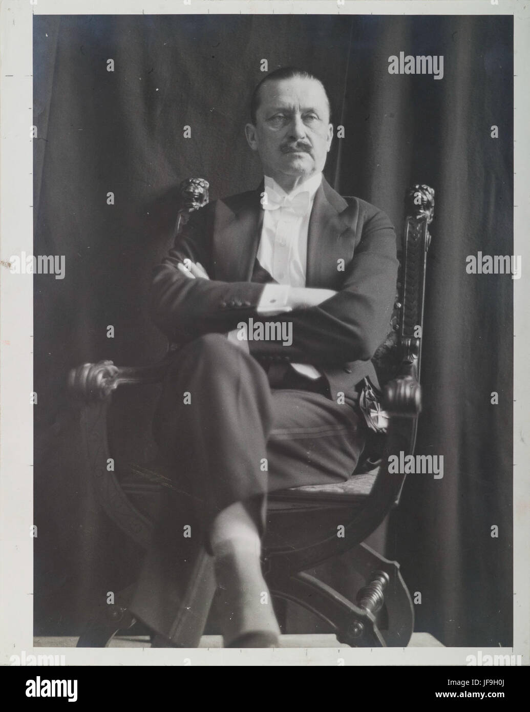 Photographic study for a portrait painting of Carl Gustaf Mannerheim ...