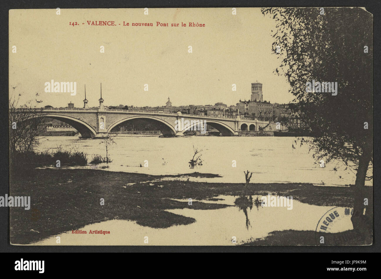 The new bridge in Valence, France, a symbol of modern engineering ...