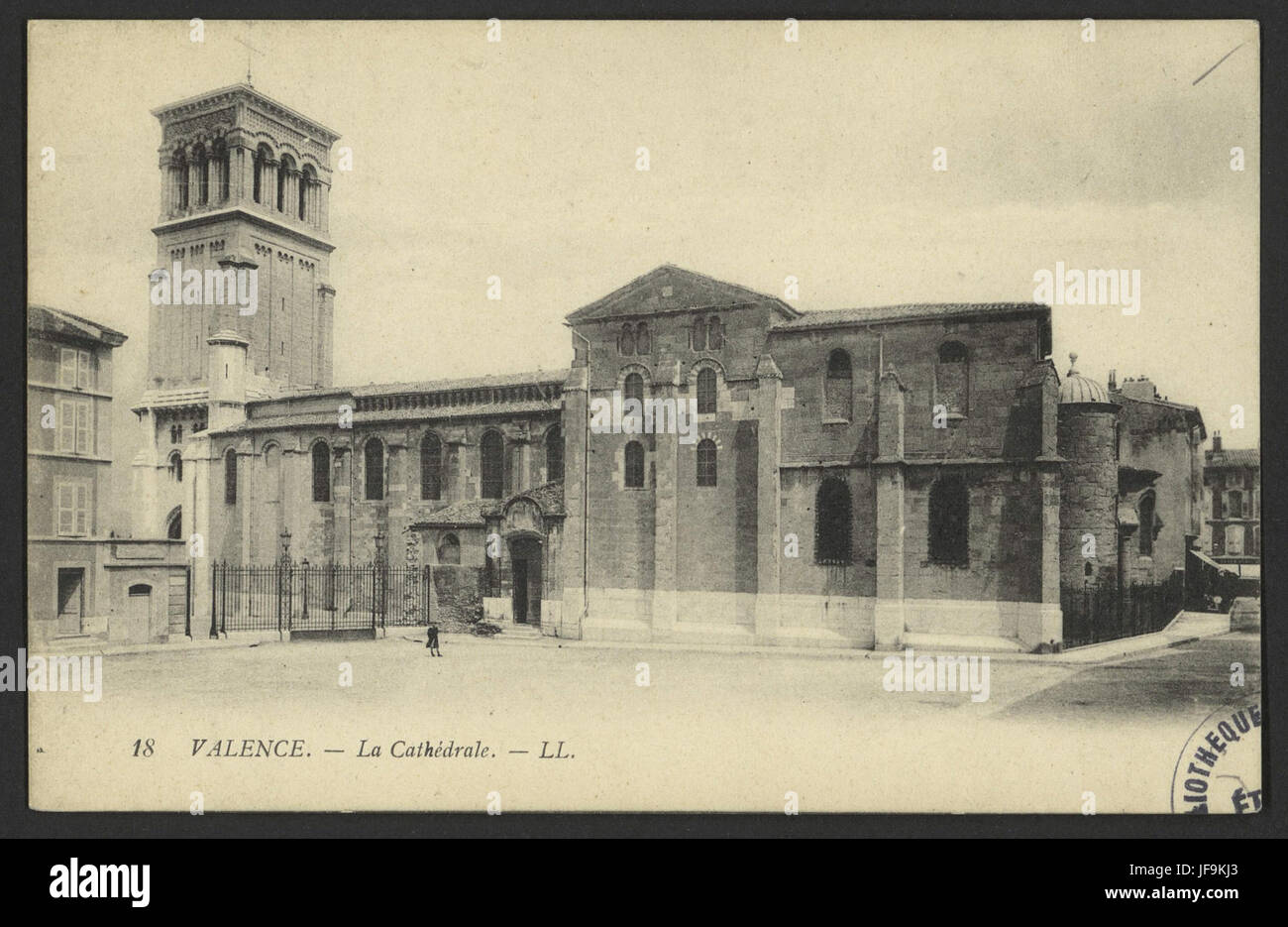 Discover the timeless beauty of the Valence Cathedral through stunning ...