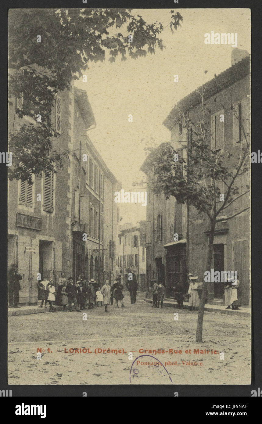 Loriol (Drôme) - Grande rue et Mairie - A picturesque view of the main ...