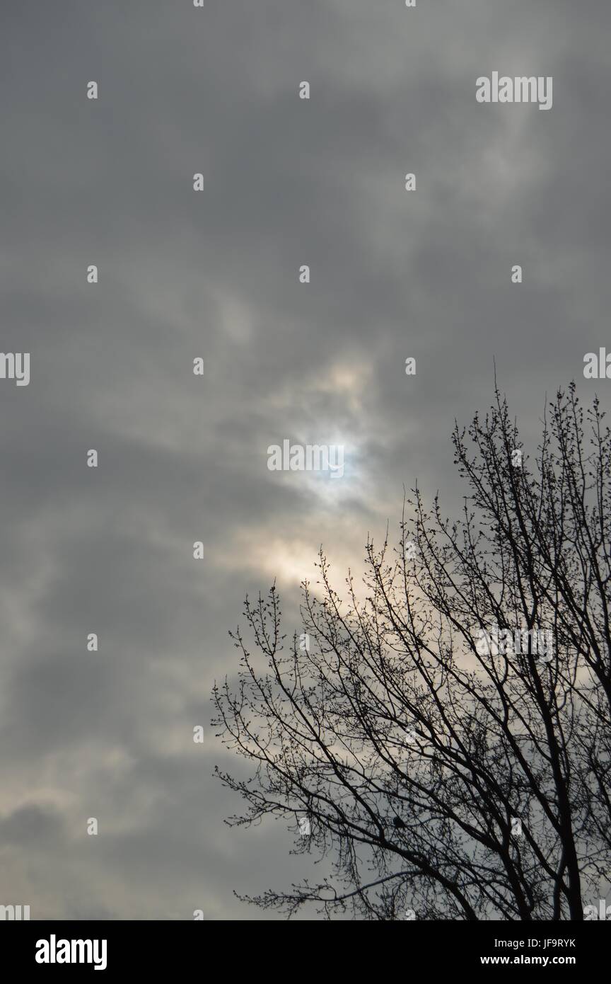 Solar eclipse 20 march hi-res stock photography and images - Alamy