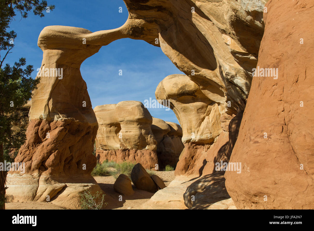 Metate Arch 4 Stock Photo - Alamy