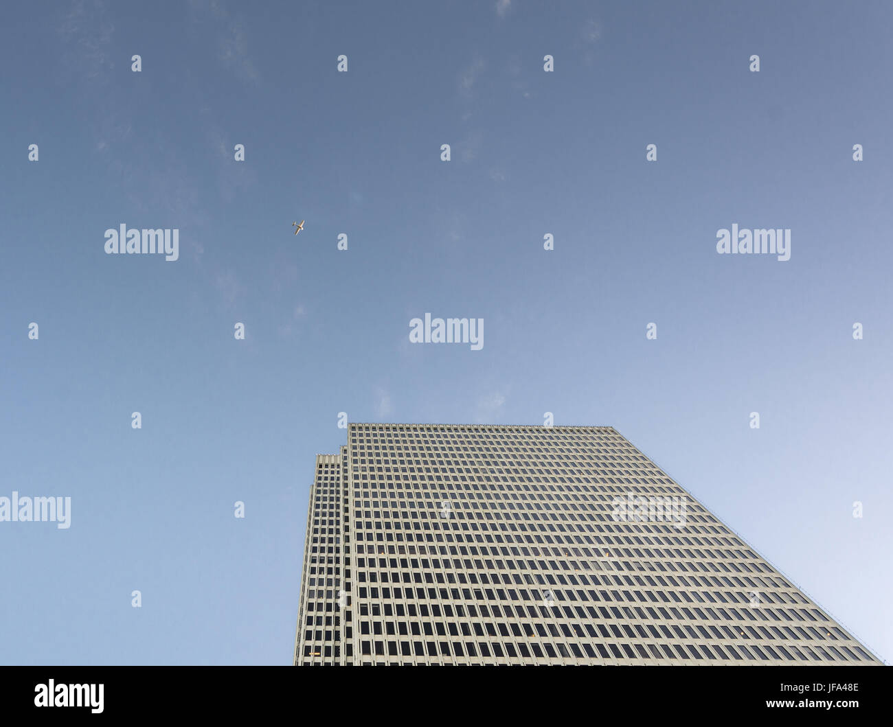 Bottom view skyscraper Stock Photo - Alamy