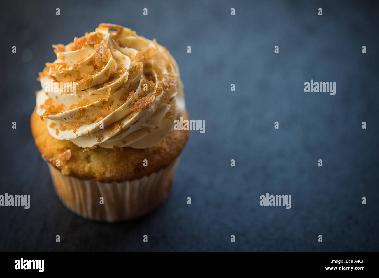 Cupcakes desert cream Stock Photo - Alamy