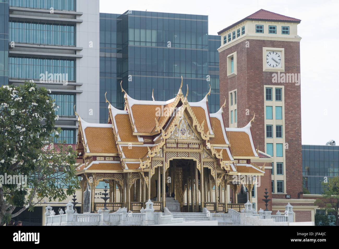 Siriraj hi-res stock photography and images - Alamy