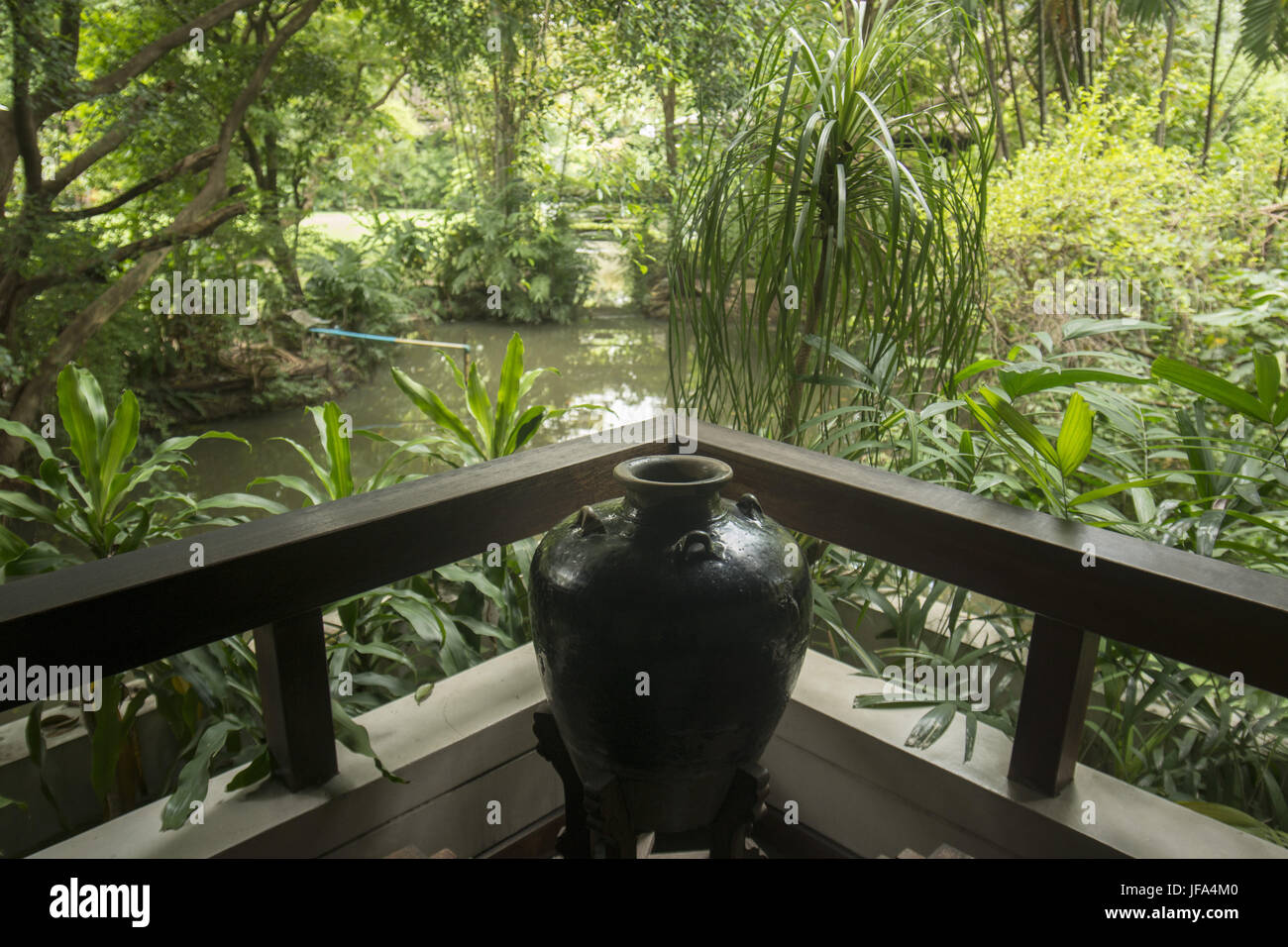 THAILAND BANGKOK SUAN PAKKAD PALACE Stock Photo - Alamy