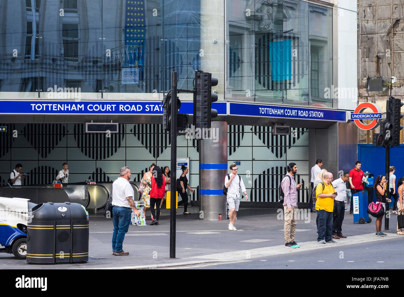 Tottenham Court Road Station Underground Station Stock Photos ...