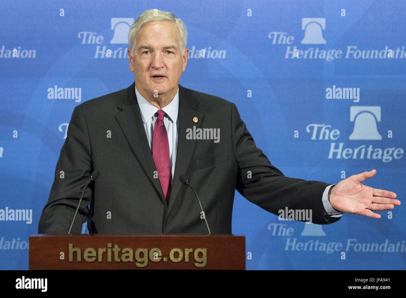 Luther strange hi-res stock photography and images - Alamy