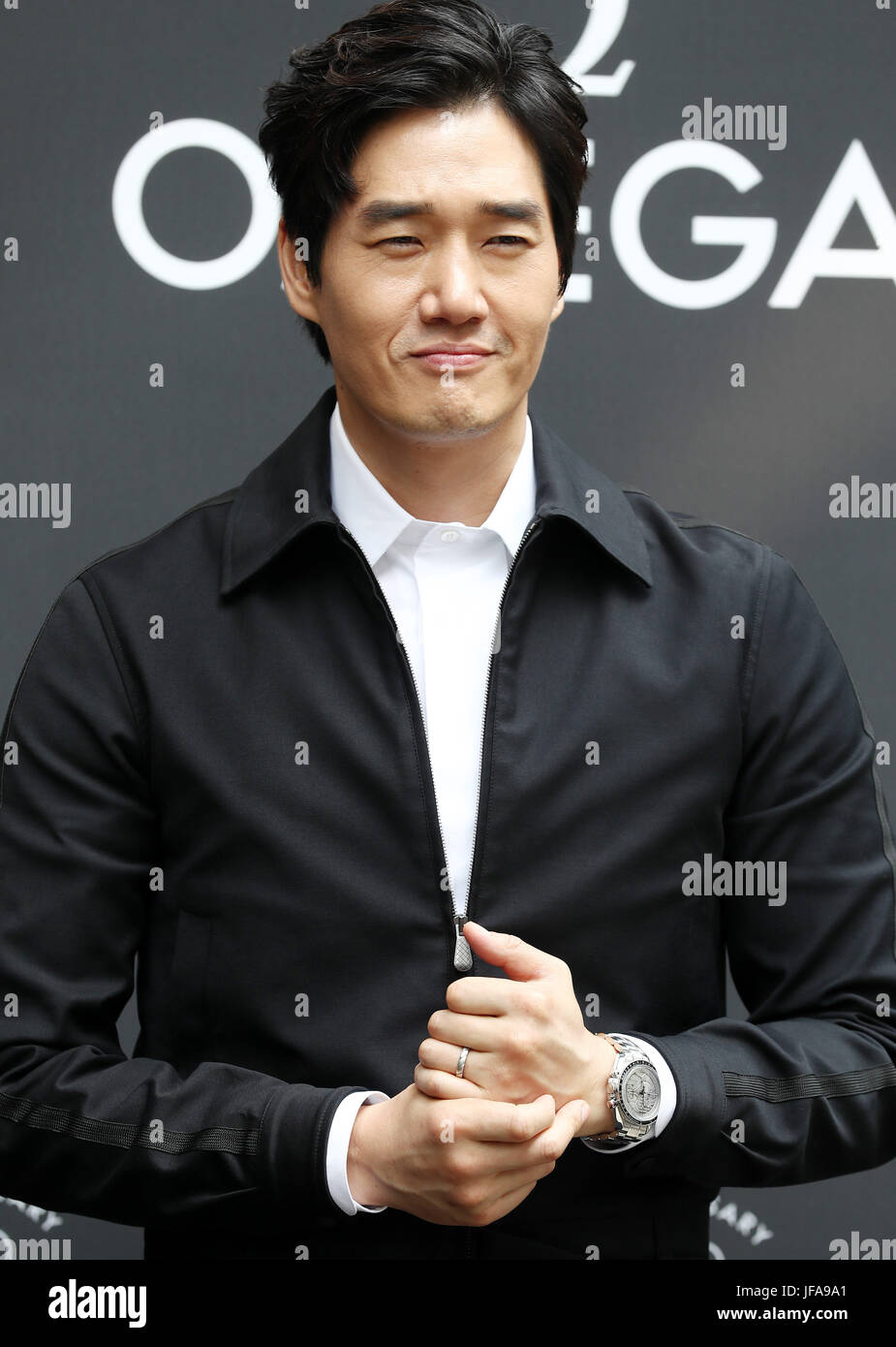 S. Korean actor Yoo Ji-tae South Korean actor Yoo Ji-tae poses for a ...