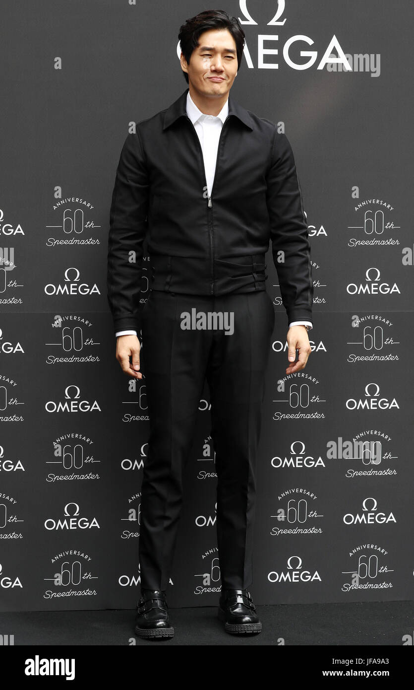 S. Korean actor Yoo Ji-tae South Korean actor Yoo Ji-tae poses for a ...