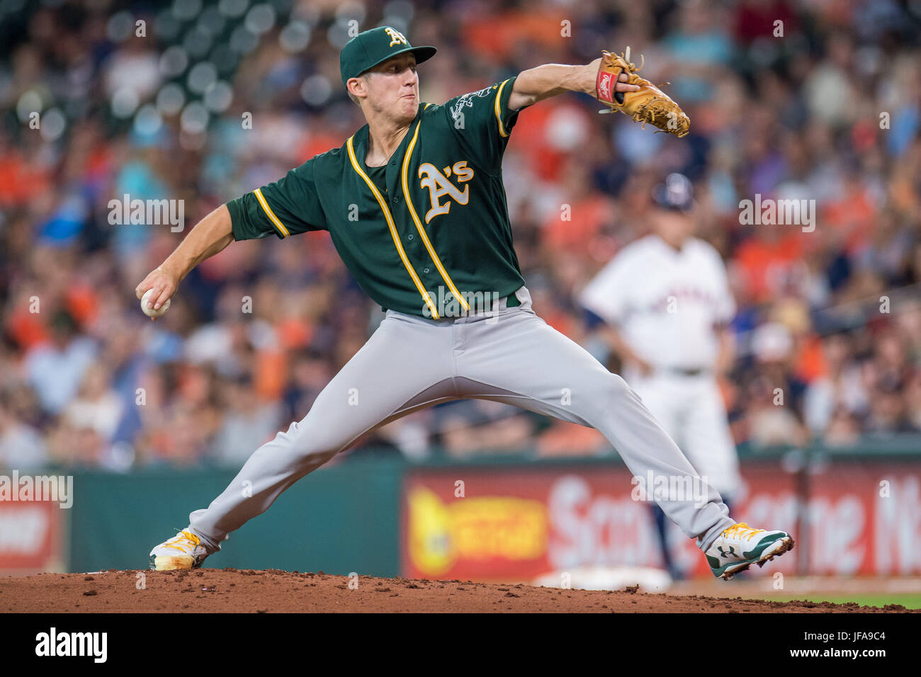 Daniel gossett hi-res stock photography and images - Alamy