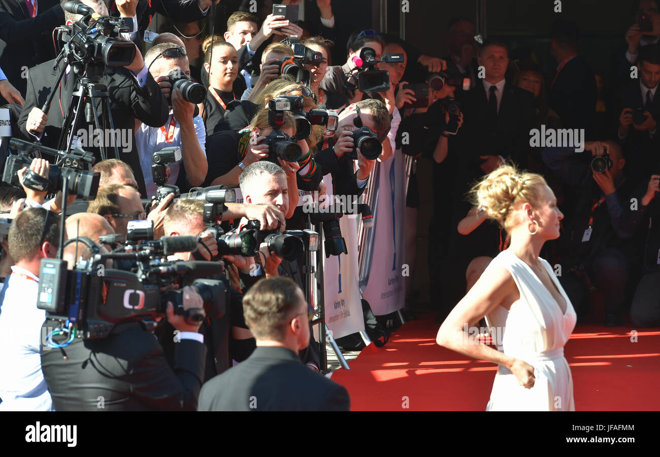 Uma thurman american actress hi-res stock photography and images - Alamy