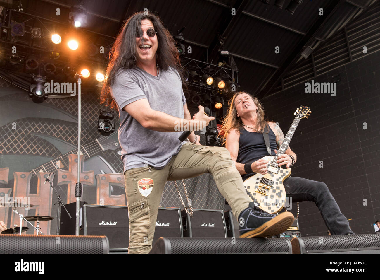 Mark slaughter hi-res stock photography and images - Alamy