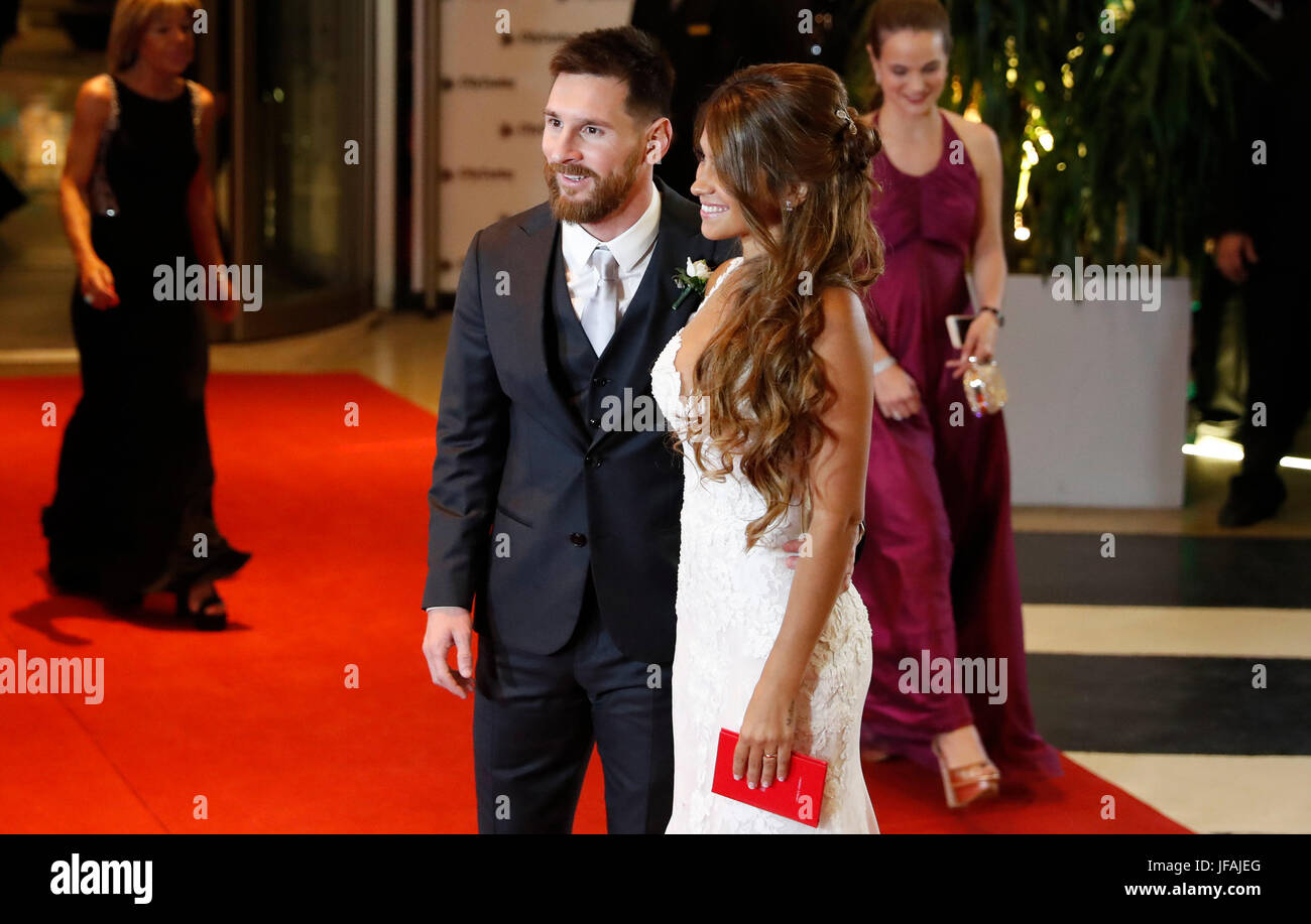 Lionel Messi Rosario Stock Photos & Lionel Messi Rosario Stock Images ...