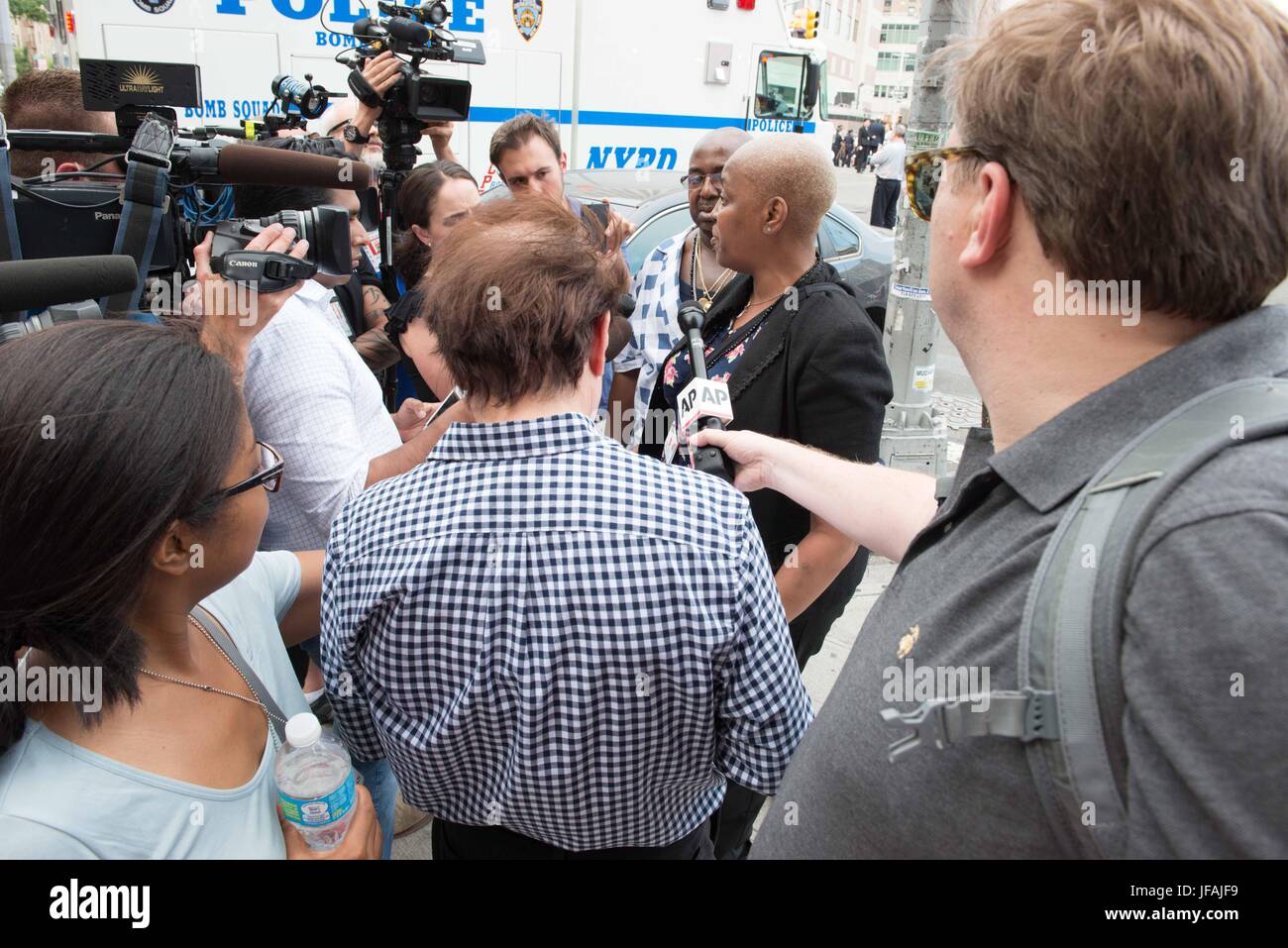 Bronx Lebanon Hospital High Resolution Stock Photography and Images - Alamy