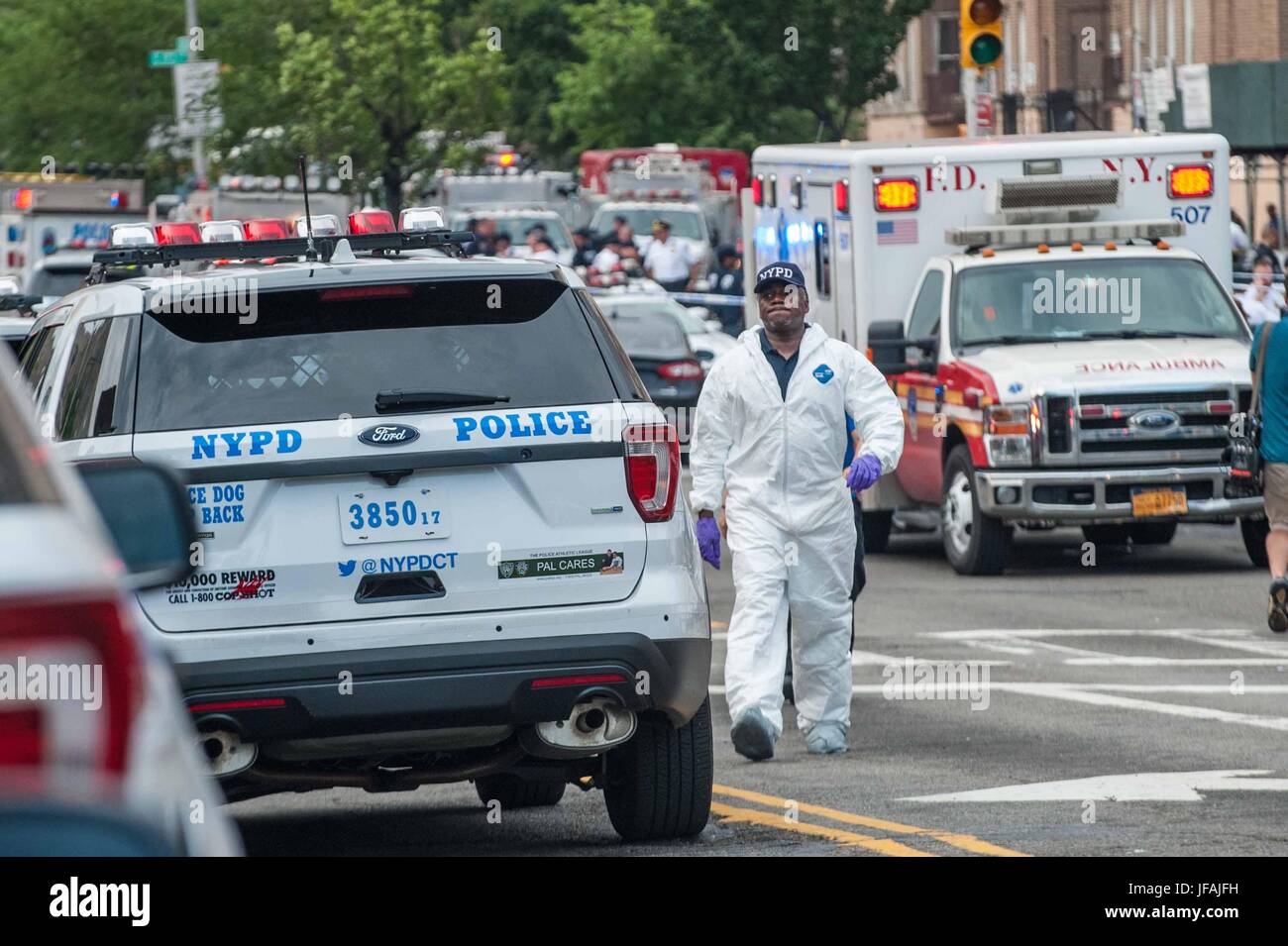 Bronx Lebanon Hospital High Resolution Stock Photography and Images - Alamy