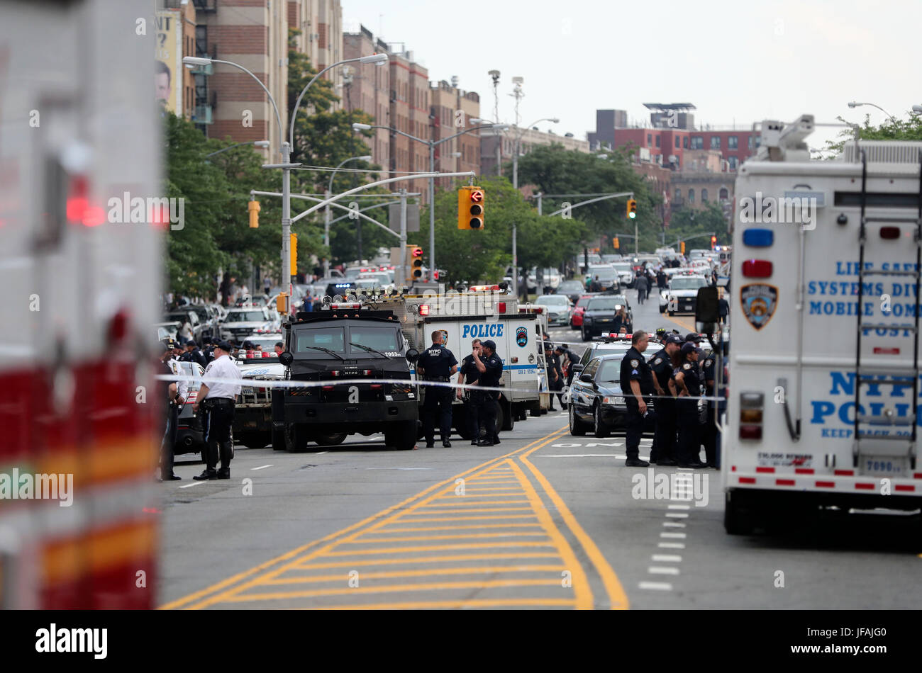 Bronx Lebanon Hospital High Resolution Stock Photography and Images - Alamy
