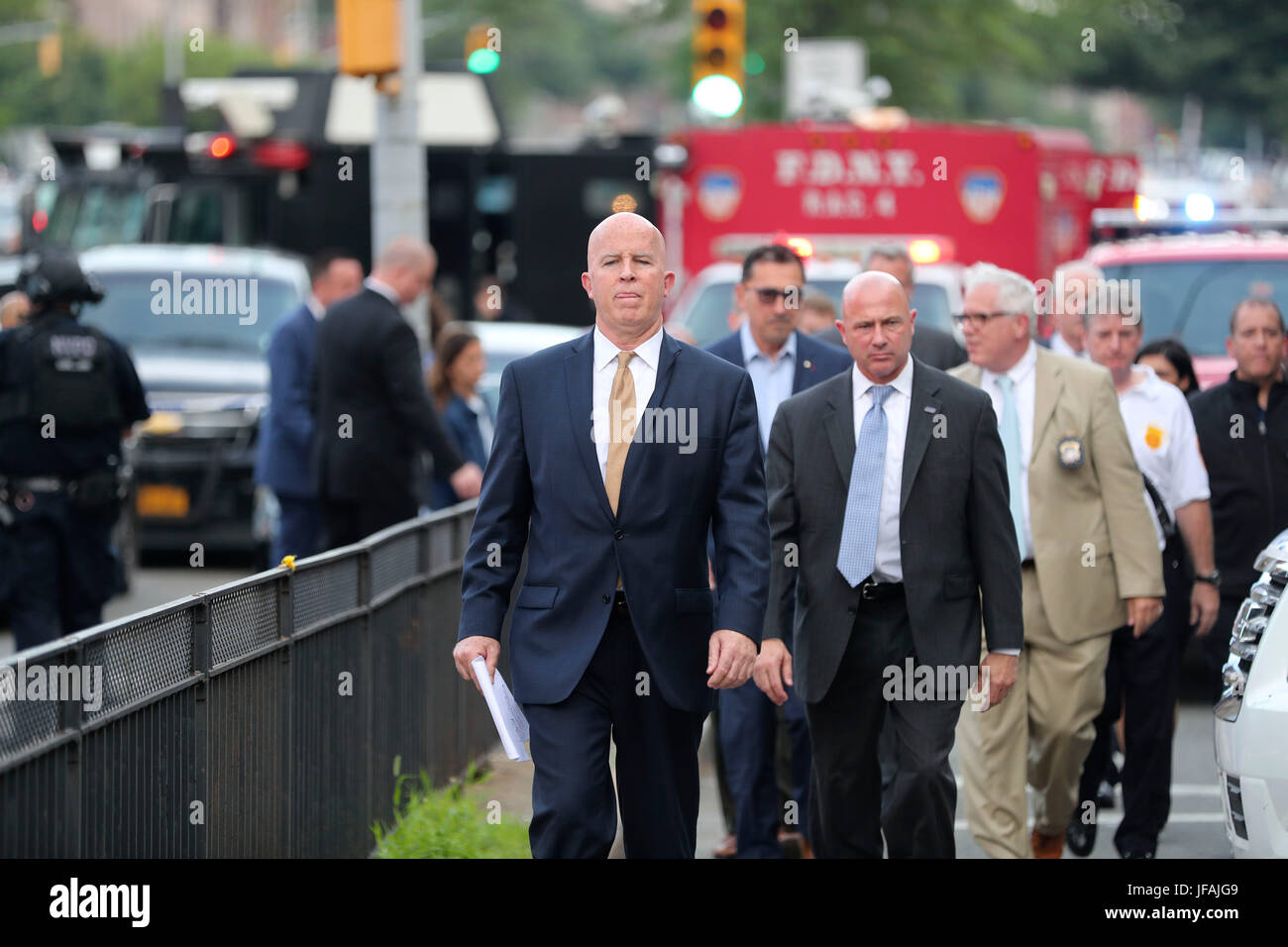 Nypd press conference hi-res stock photography and images - Alamy
