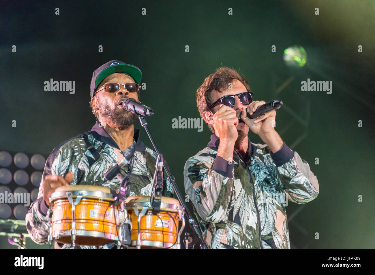 Valaire hi-res stock photography and images - Alamy