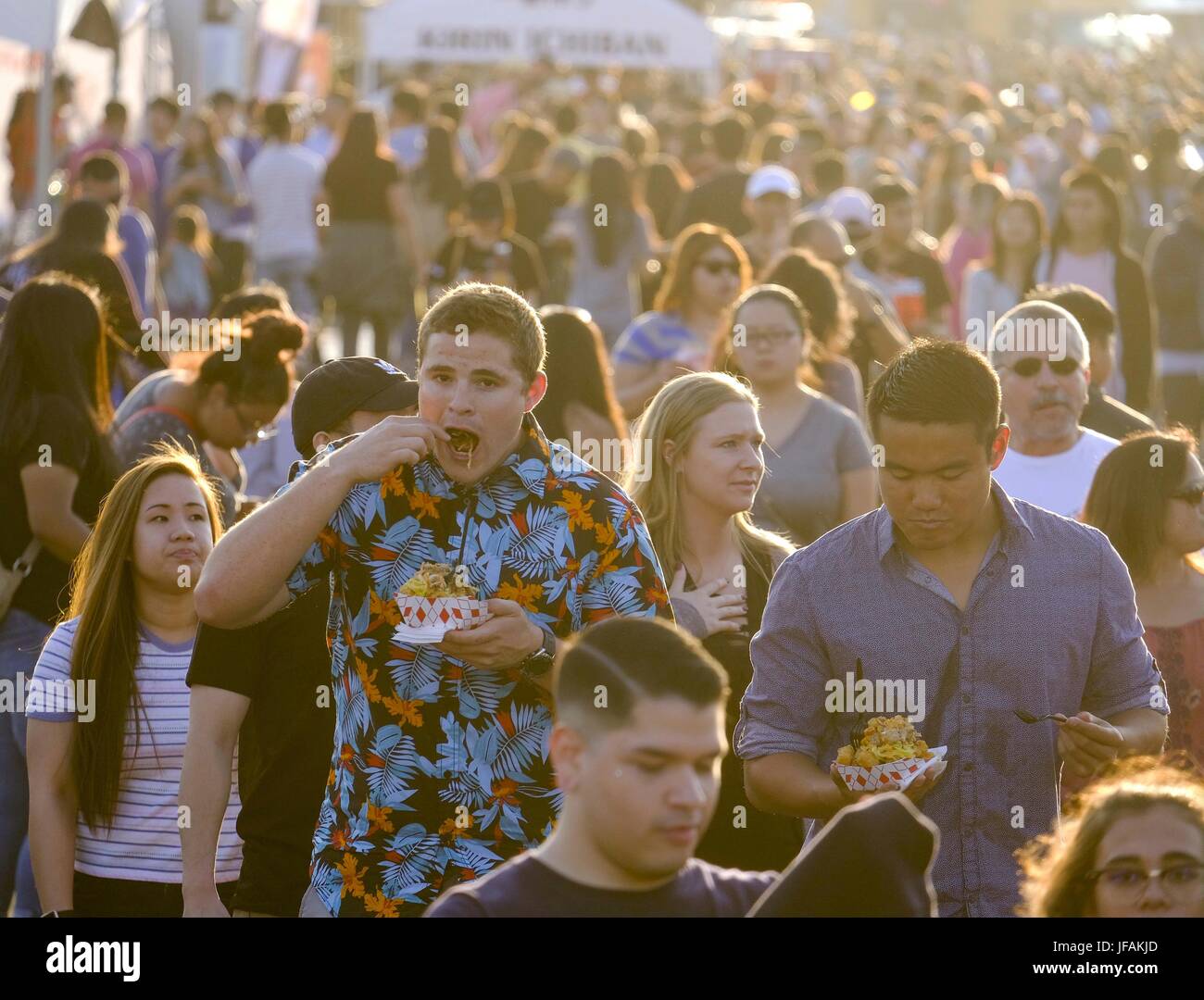 Arcadia, USA. 30th June, 2017. People enjoy food at a night market in ...