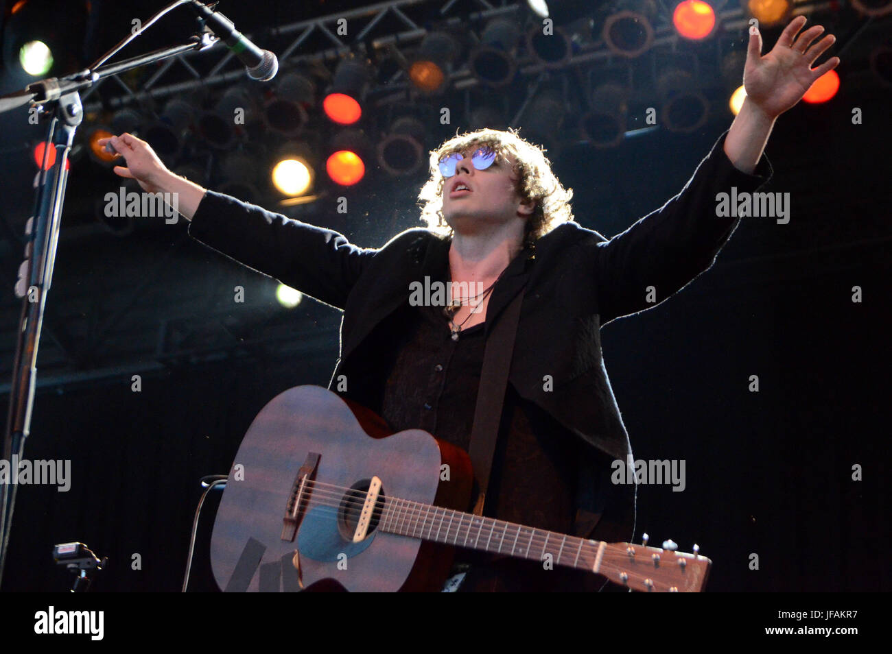 Barns courtney singer hi-res stock photography and images - Alamy