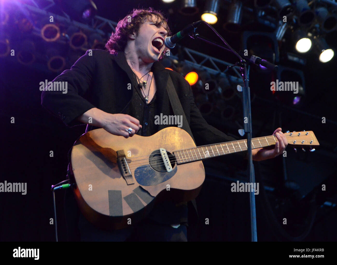 Barns courtney singer hi-res stock photography and images - Alamy