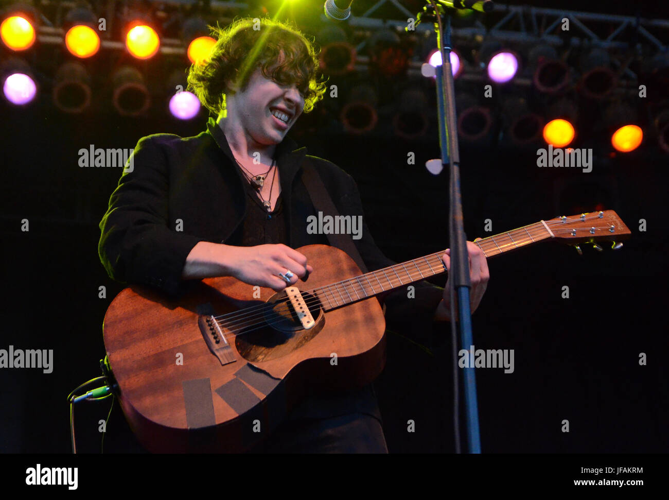 Milwaukee, Wisconsin, USA. 30th June, 2017. Singer and songwriter Barns ...