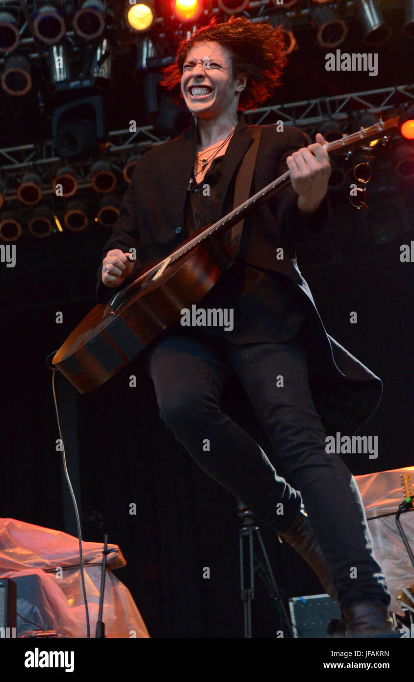 Barns courtney live hi-res stock photography and images - Alamy