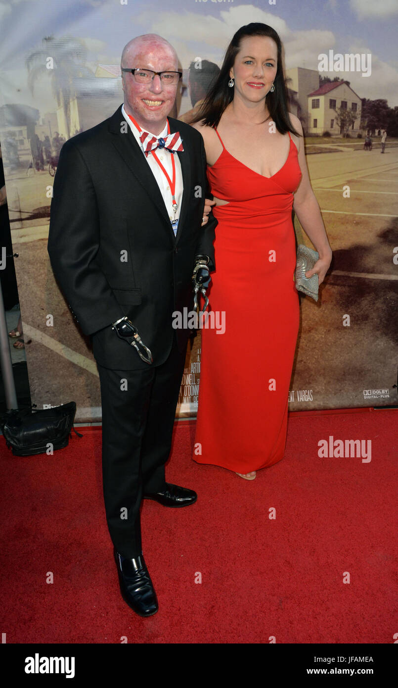 BEVERLY HILLS, CA June 30- Michael Schlitz at The World Premiere of ...