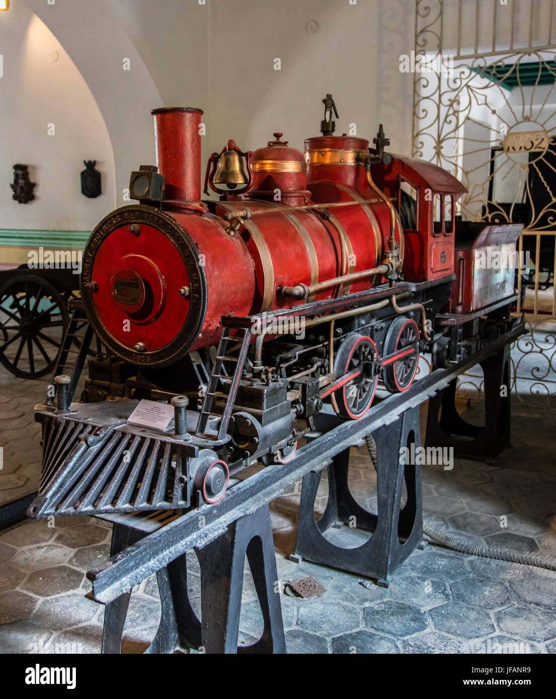 Large model train hi-res stock photography and images - Alamy