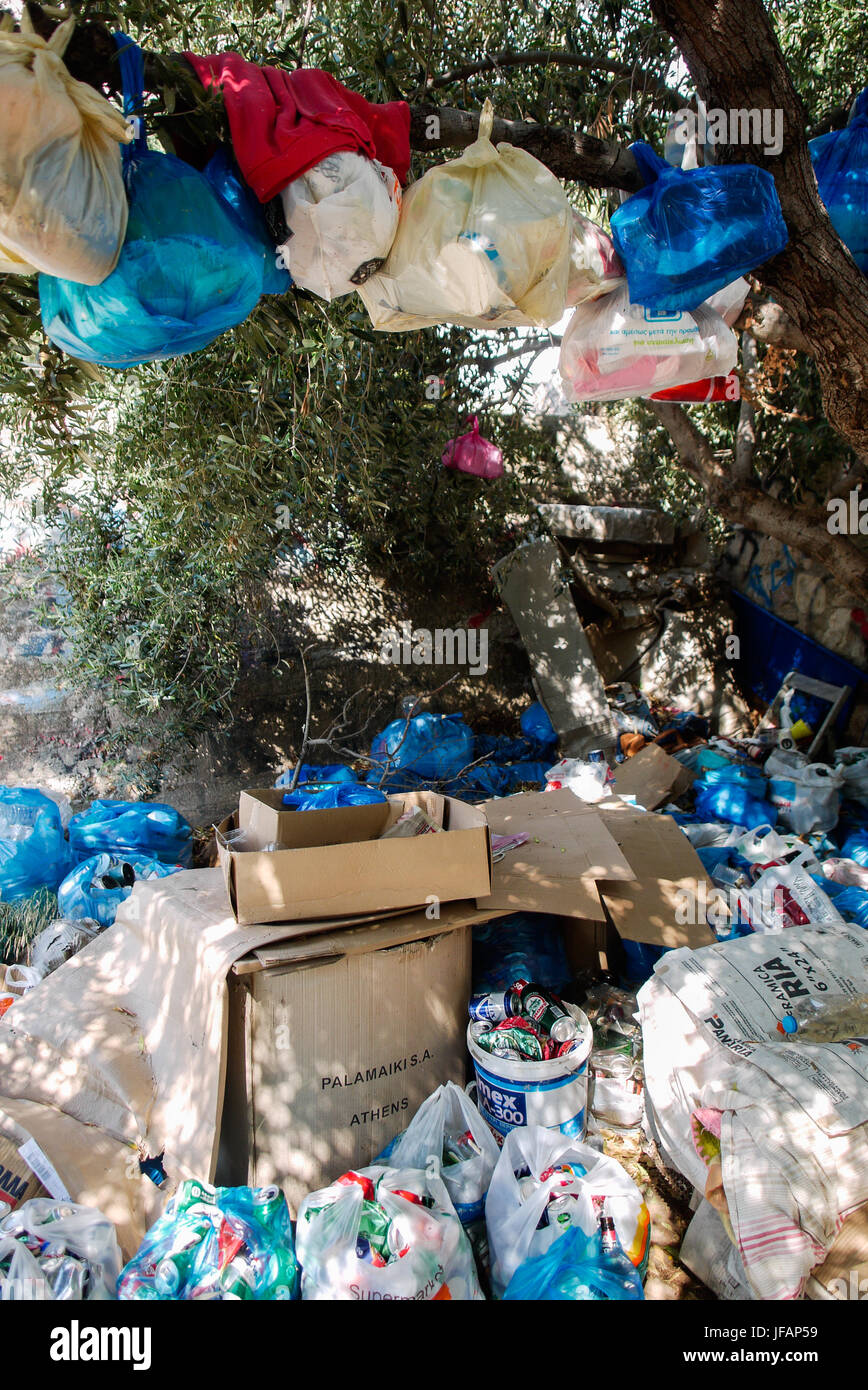 Poor and homeless migrants try to earn their living in the streets of ...