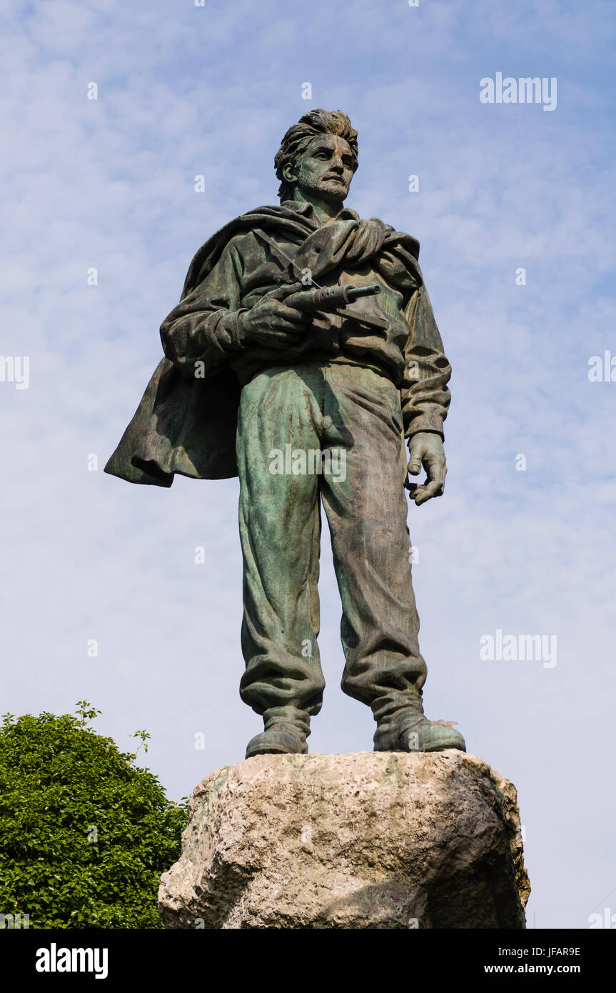 Al partigiano monument hi-res stock photography and images - Alamy