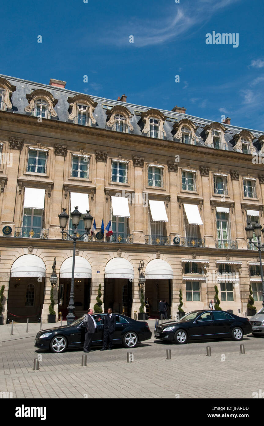 Hotel ritz place vendome hi-res stock photography and images - Alamy