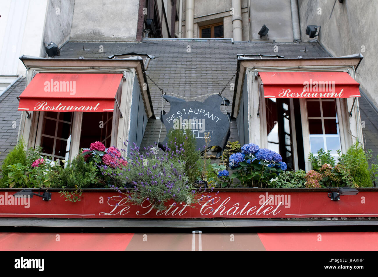 Latin restaurant bar paris hi-res stock photography and images - Alamy