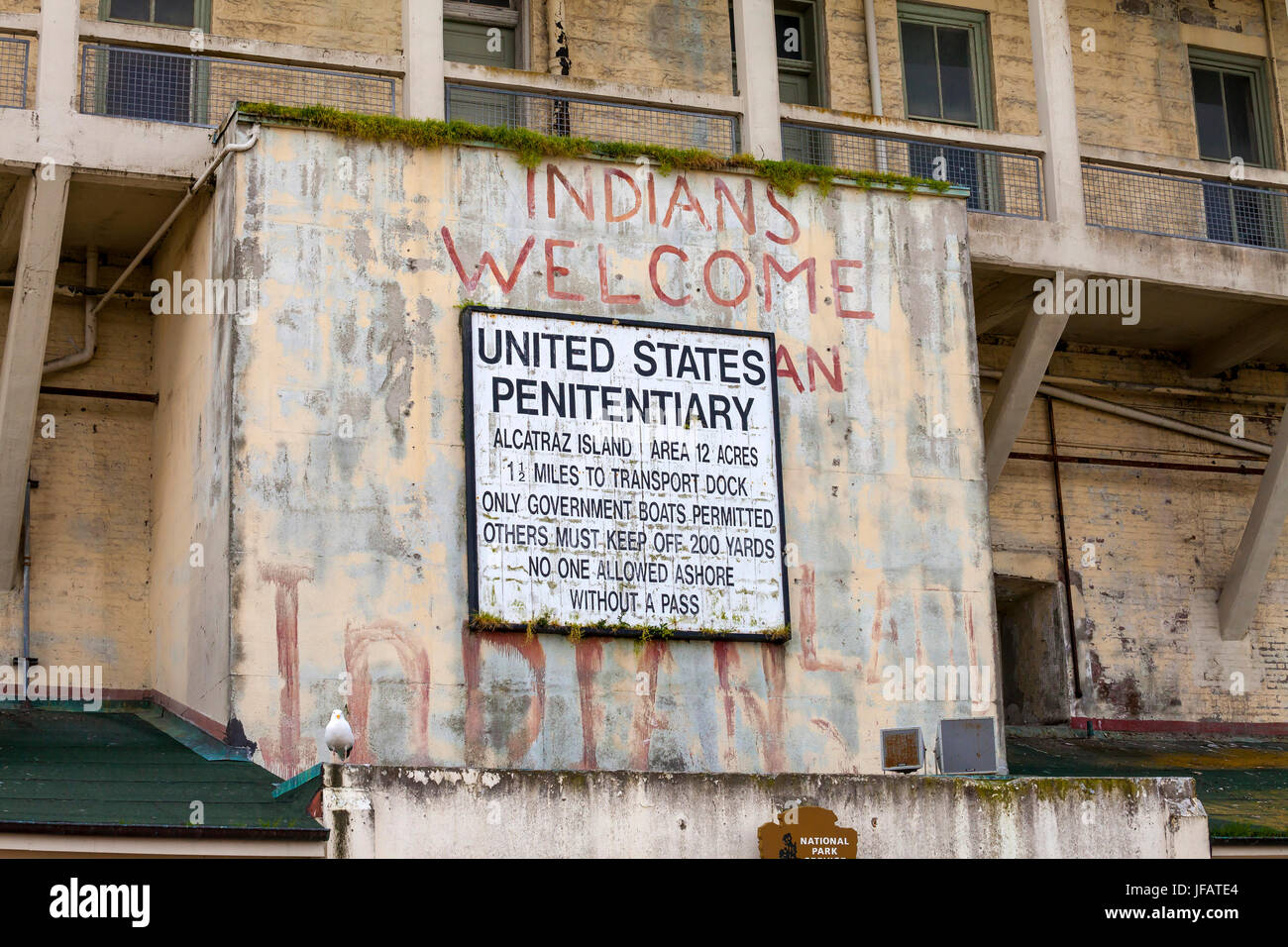 Welcome To Alcatraz Sign Stock Photos & Welcome To Alcatraz Sign Stock ...