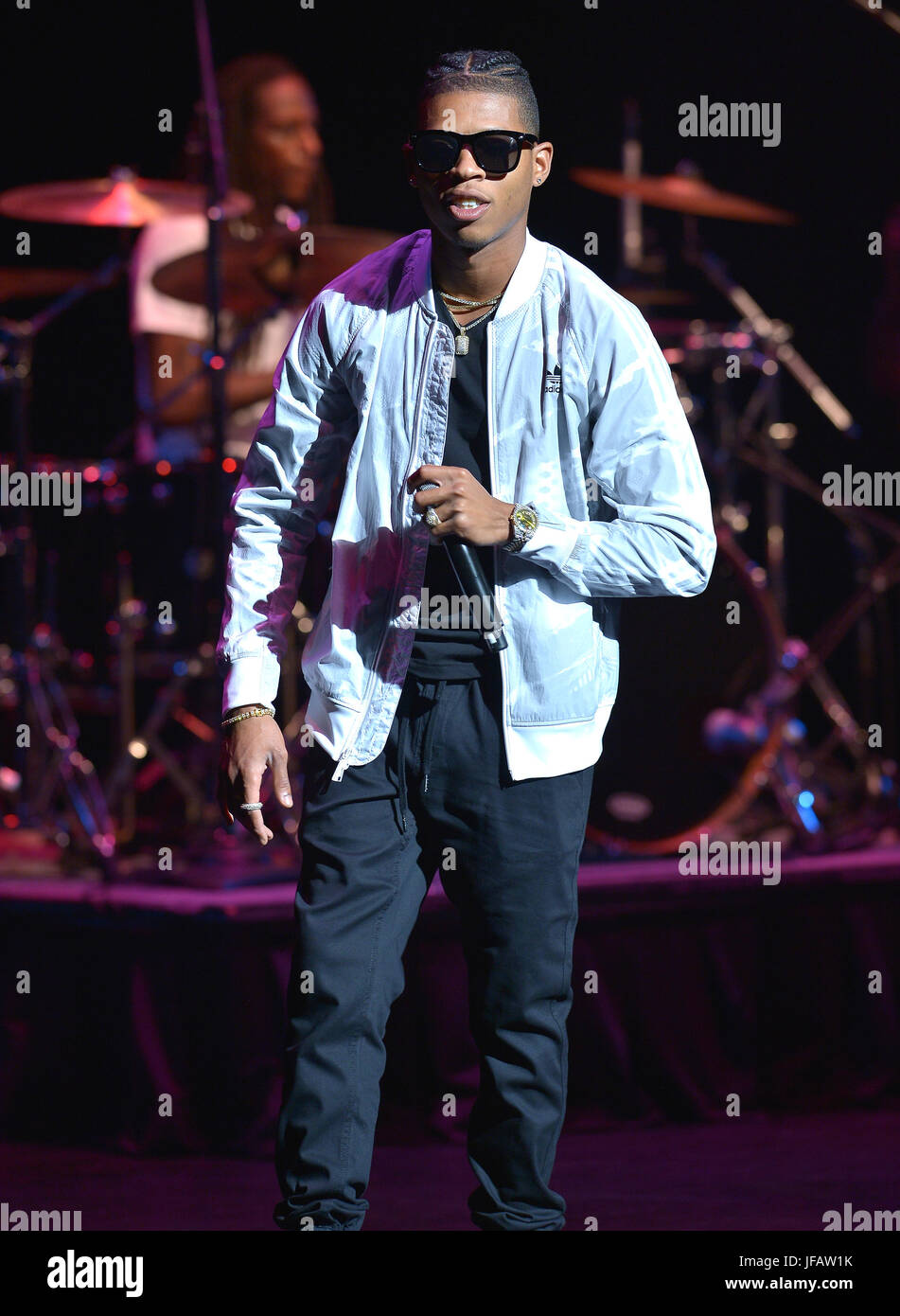 Yazz The Greatest performs live at Broward Center for the Performing ...