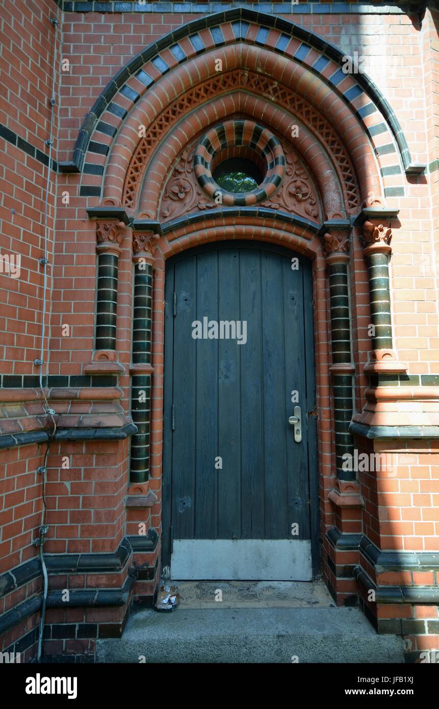 American Church, Luther Church (Lutherkirche) in Berlin from May 4 ...