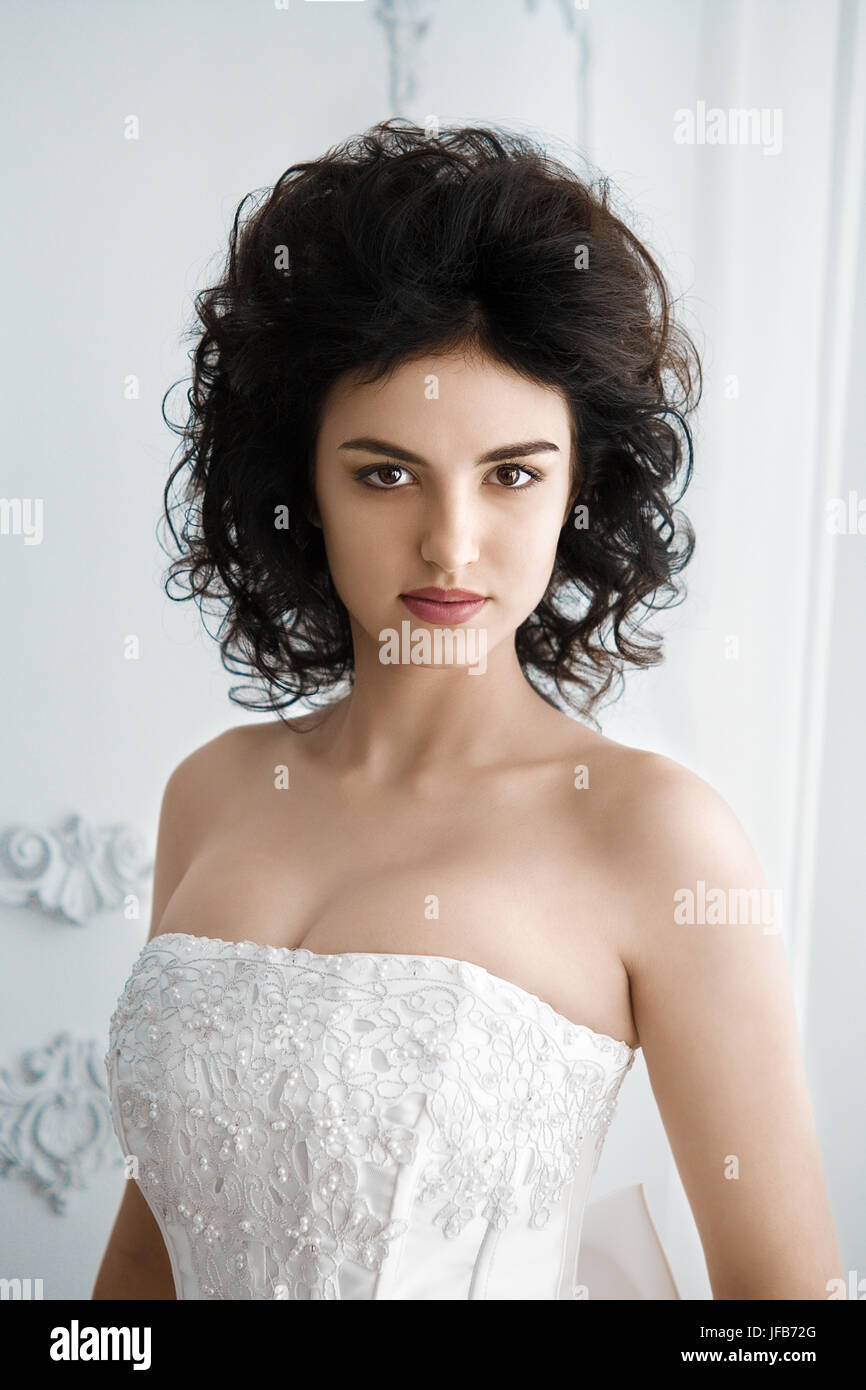 Pretty bride with the nice makeup Stock Photo - Alamy