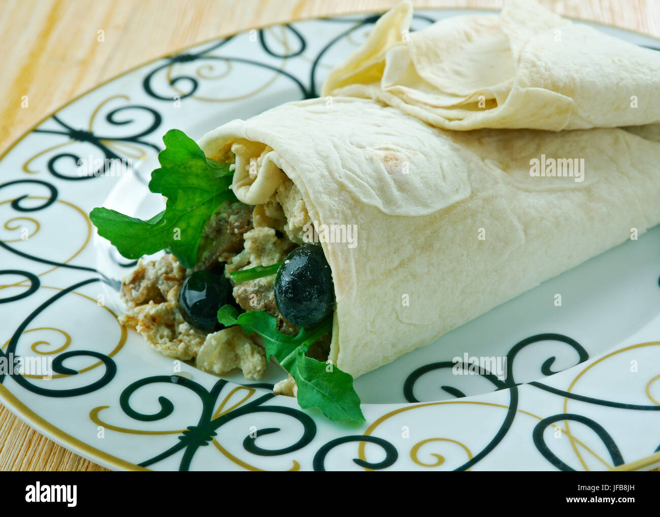 Flatbread wraps hi-res stock photography and images - Alamy