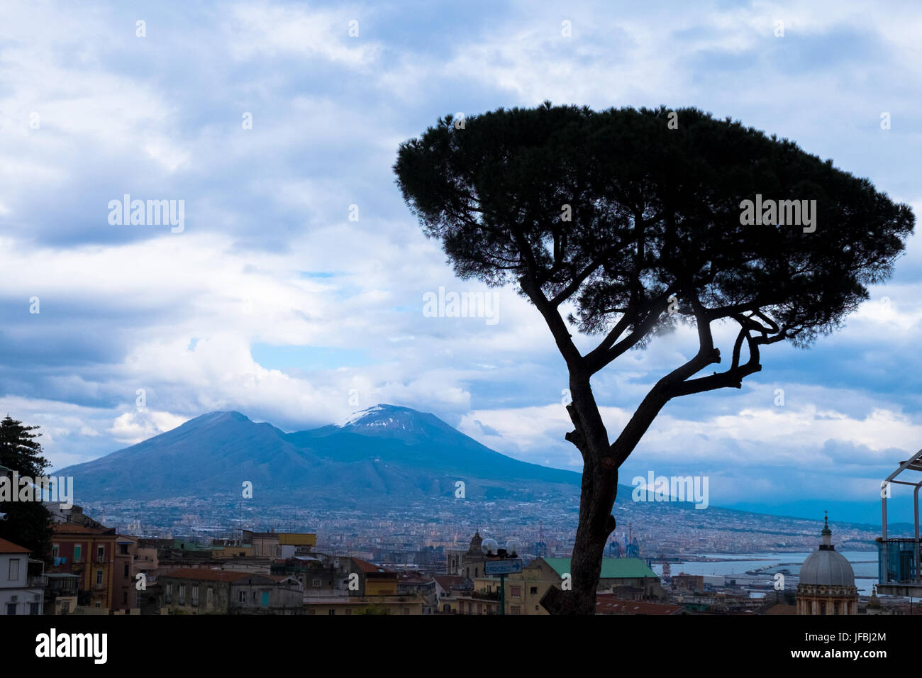 Naples snow hi-res stock photography and images - Alamy