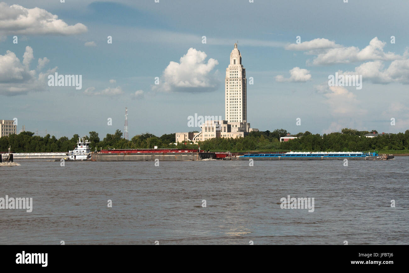 Louisiana state capitol building hi-res stock photography and images ...