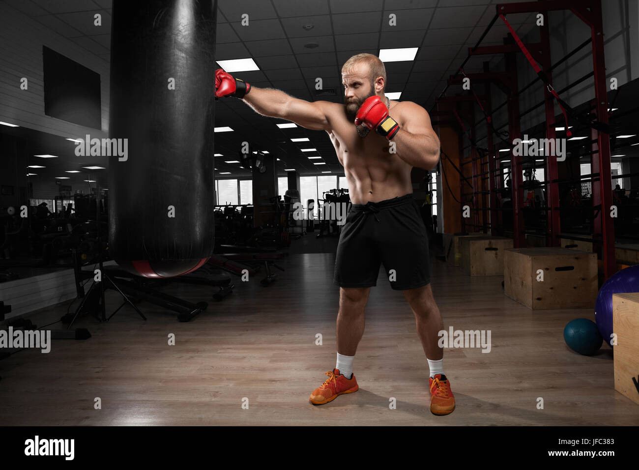 Portrait muscular male boxer boxing hi-res stock photography and images ...