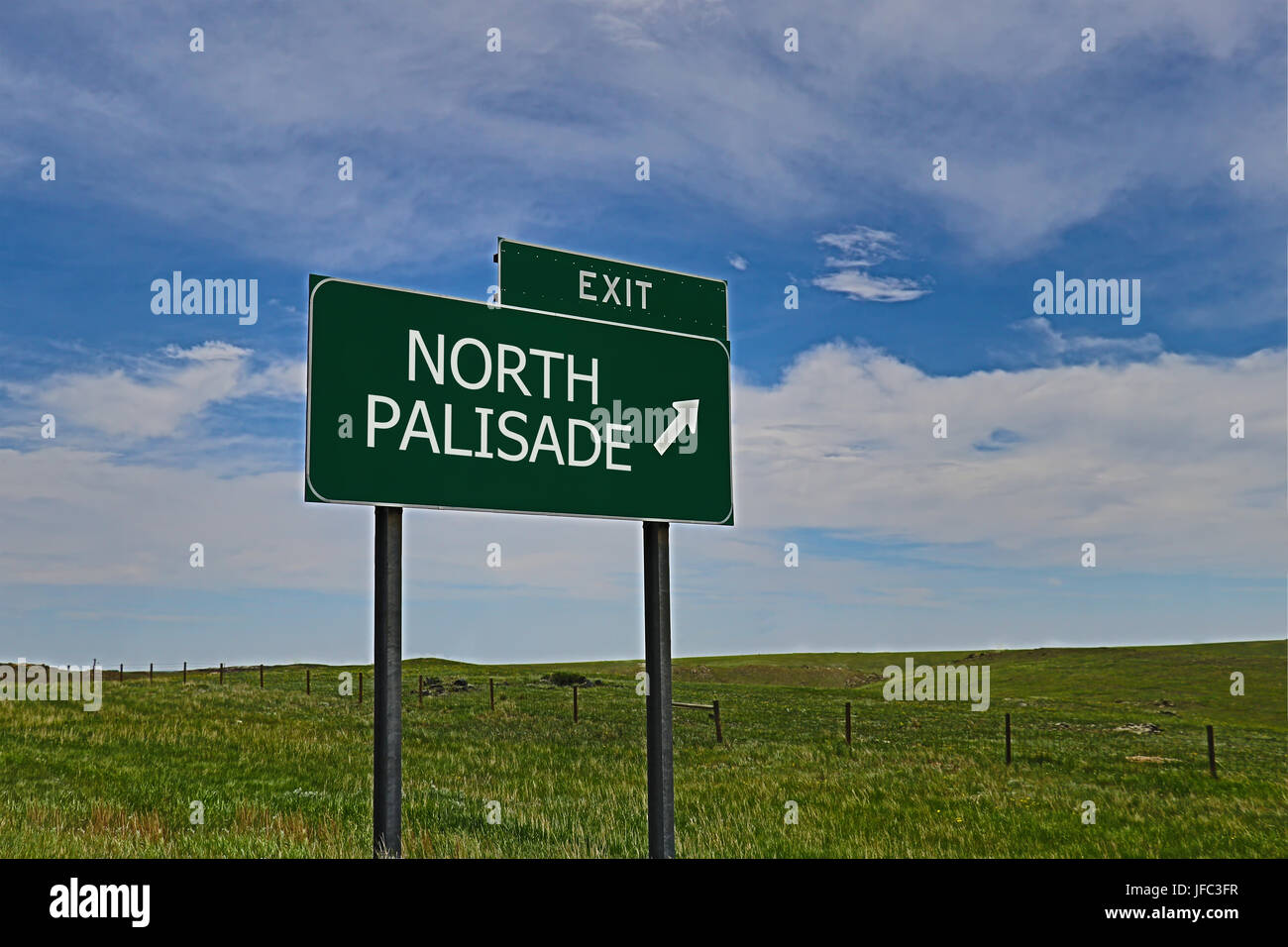Us highway north sign highway hi-res stock photography and images - Alamy