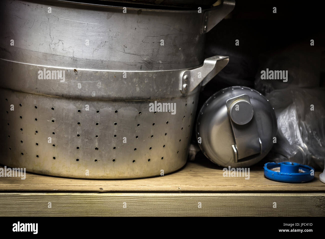 Old household goods hi-res stock photography and images - Alamy